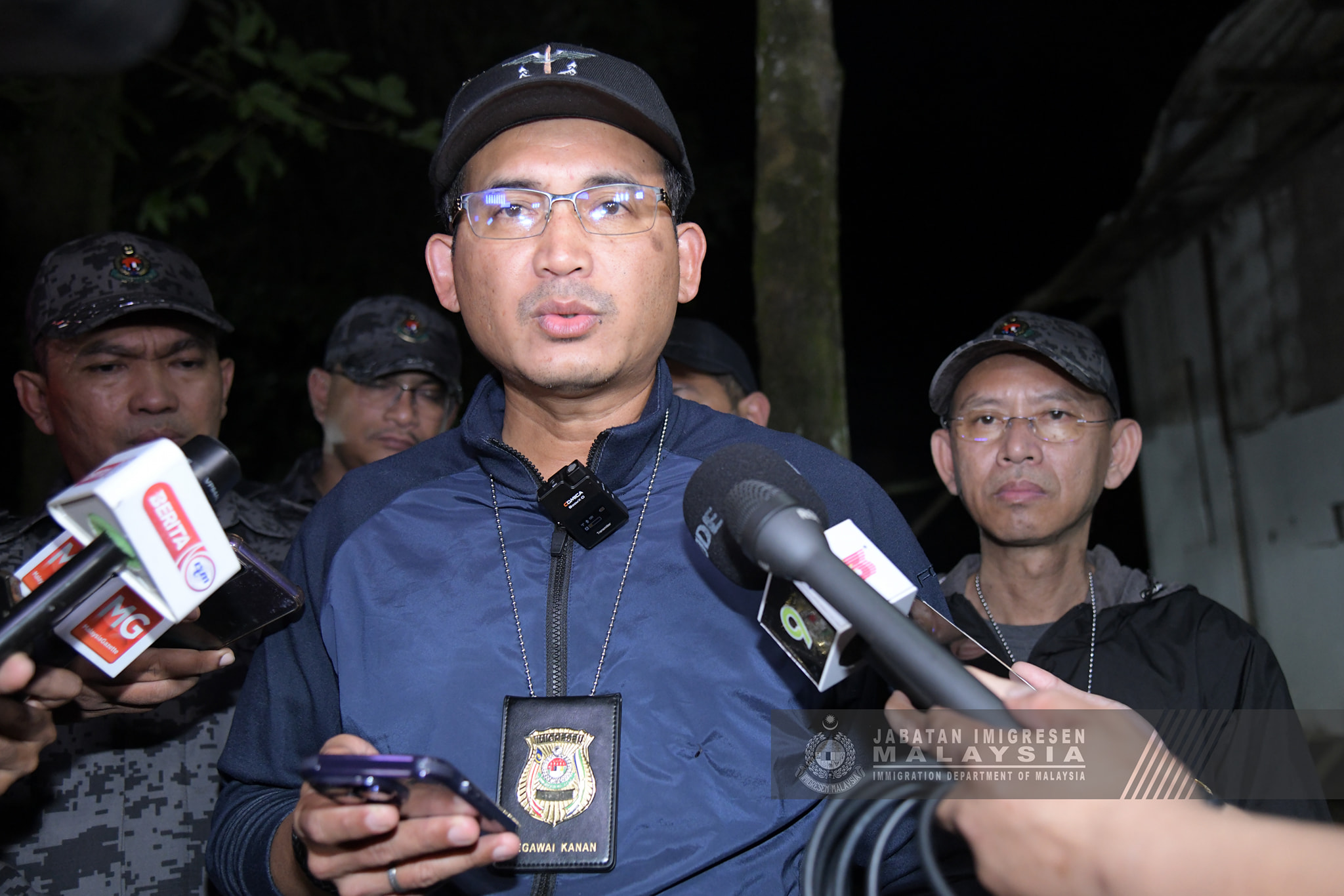 Penempatan Haram Warga Asing Dalam Hutan Sejak 8 Tahun Lalu Diserbu
